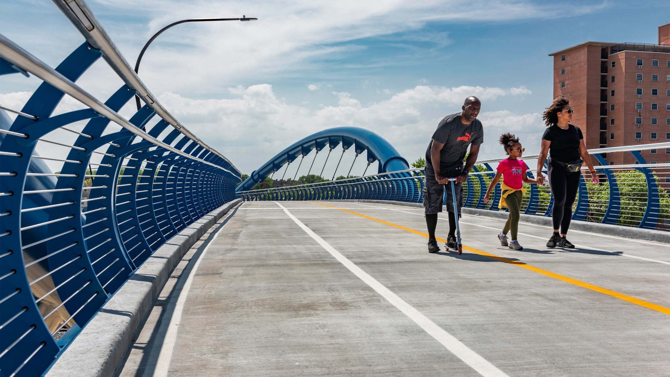 AIA award winner: 41st and 43rd Street Pedestrian Bridges, Chicago